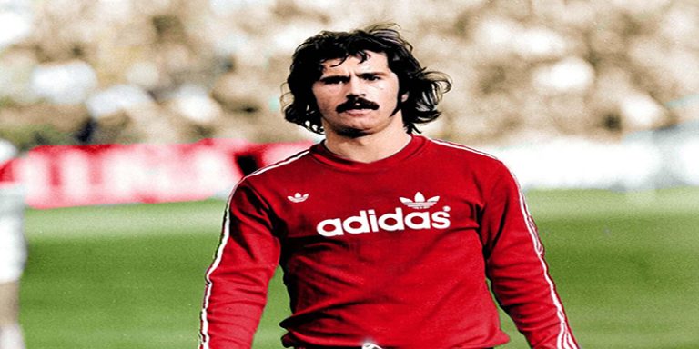 Gerd Müller – Vua Dội Bom Của Bóng Đá Thế Giới